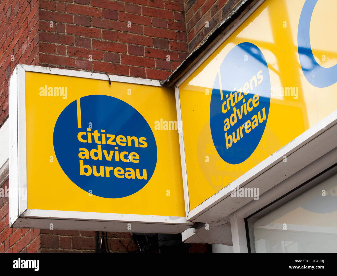 Citizens advice bureau sign hi-res stock photography and images - Alamy