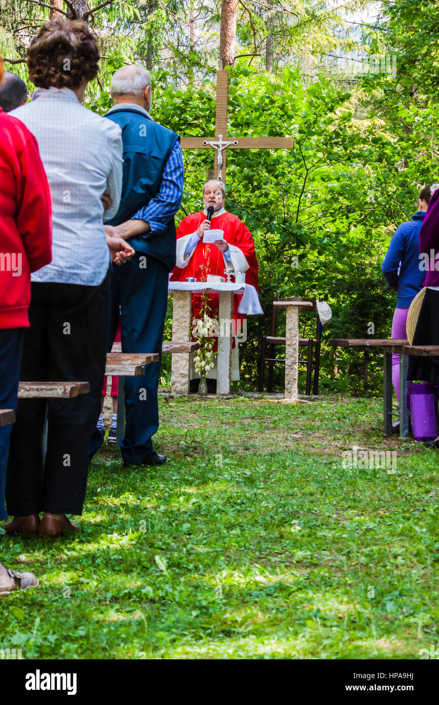 Christian celebration hi-res stock photography and images - Alamy