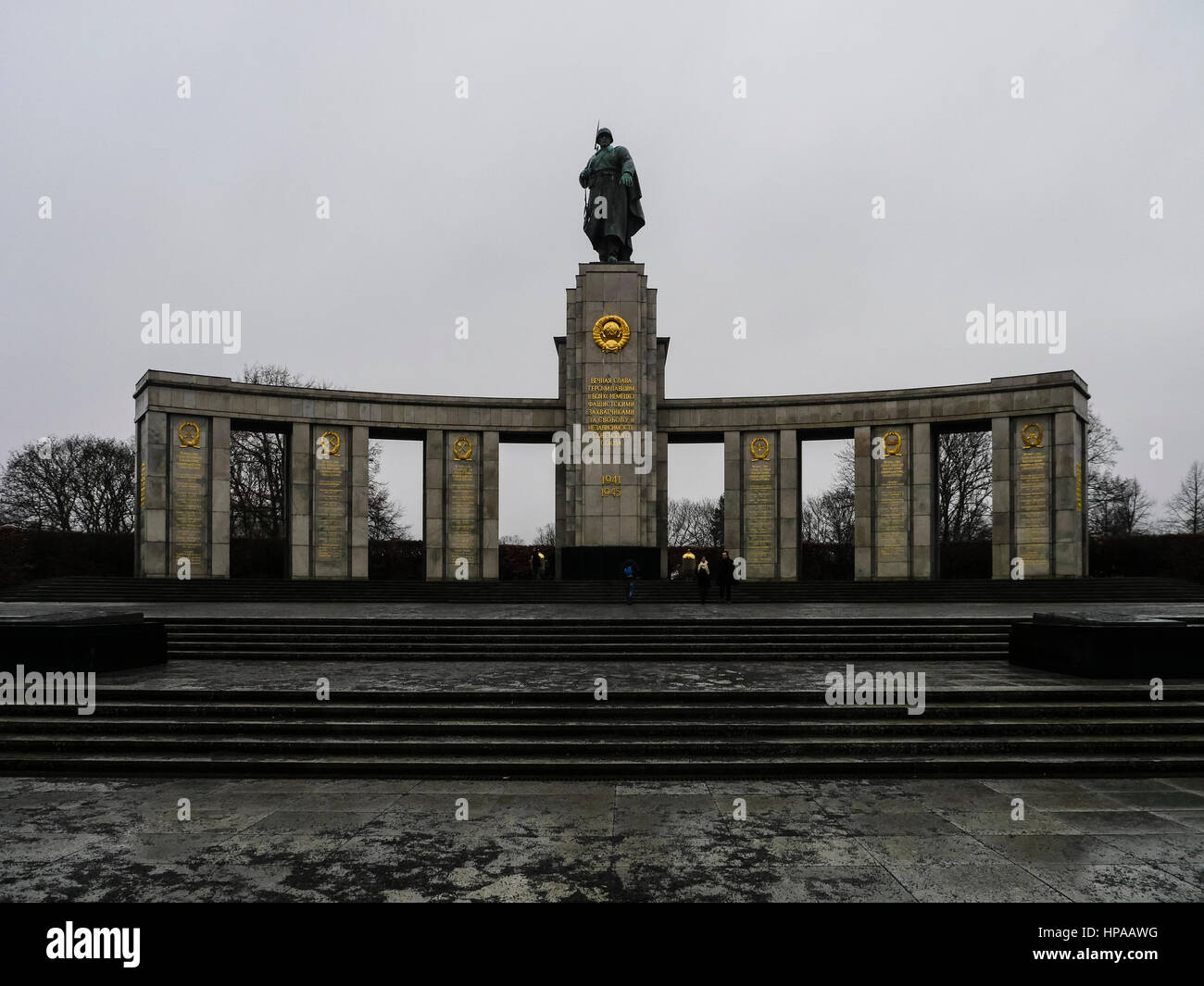Soviet Memorial, Berlin Stock Photo - Alamy