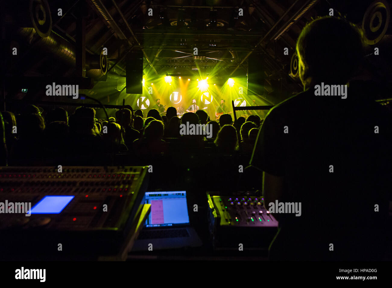 Concert mixer hi-res stock photography and images - Alamy