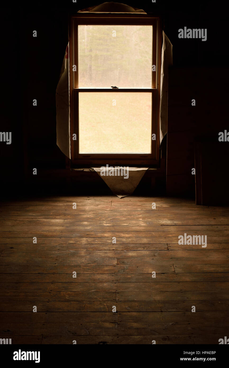 Sunlight through window hi-res stock photography and images - Alamy