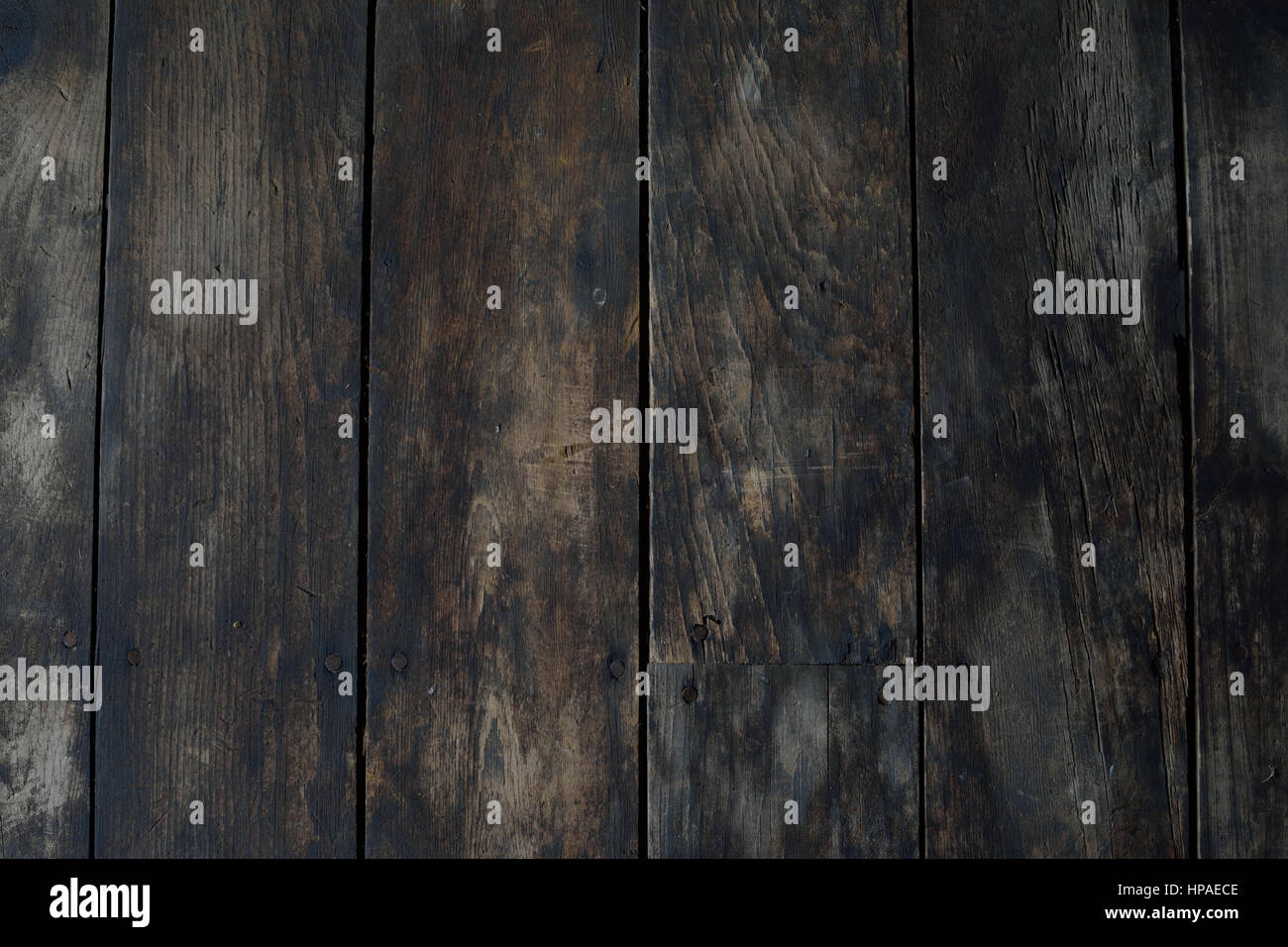 Distressed vertical grain hi-res stock photography and images - Alamy