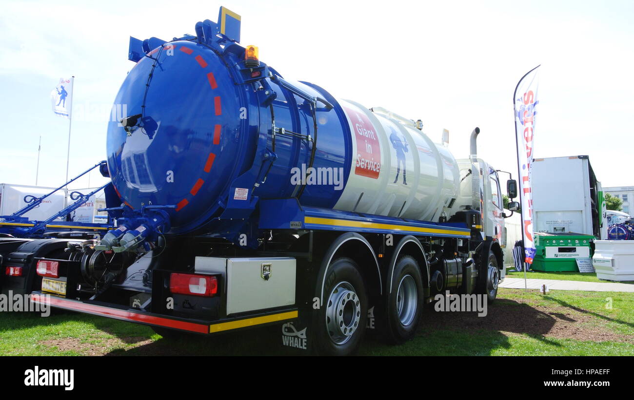 DAF CF suction tanker lorry parked on display Stock Photo - Alamy