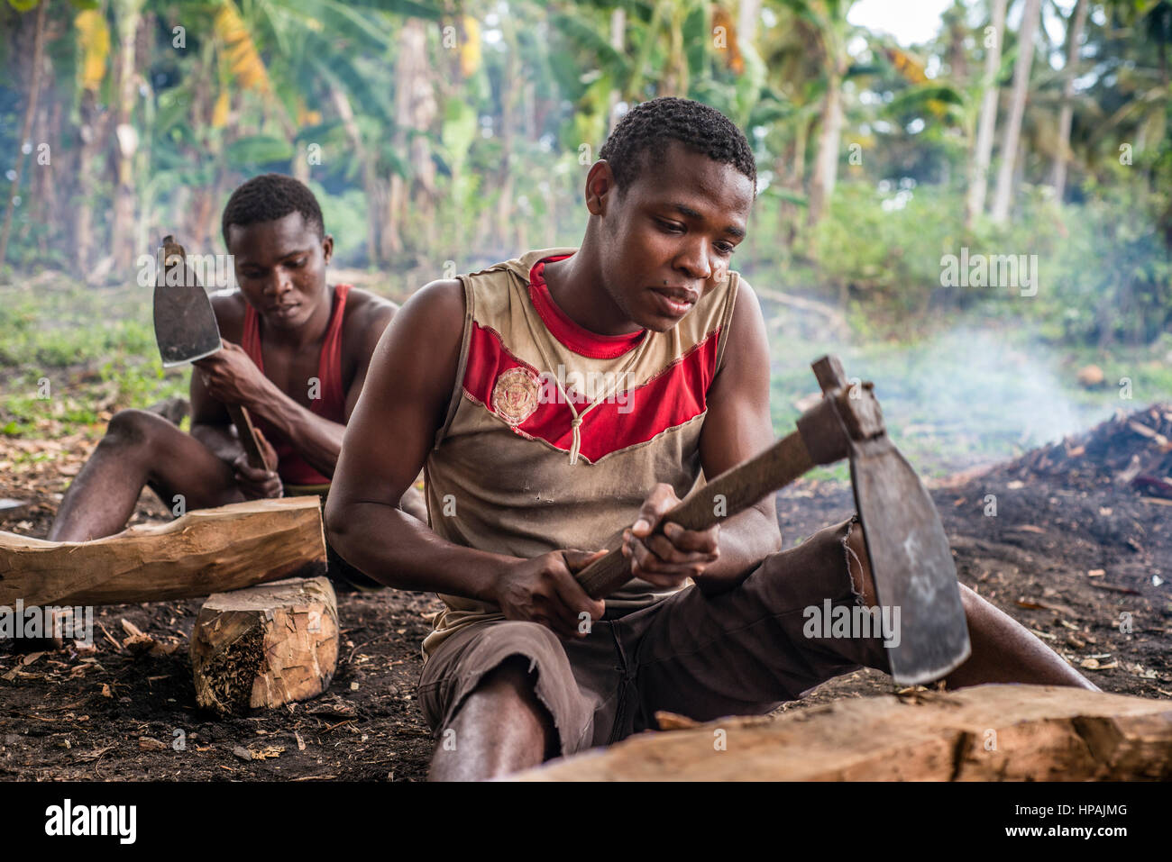 Ship carpenter hi-res stock photography and images - Alamy