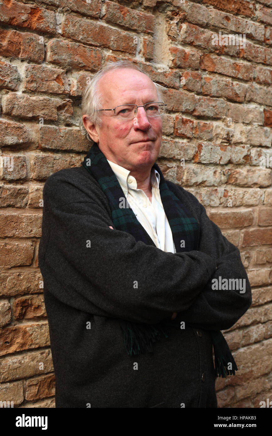 Robert fisk hi-res stock photography and images - Alamy