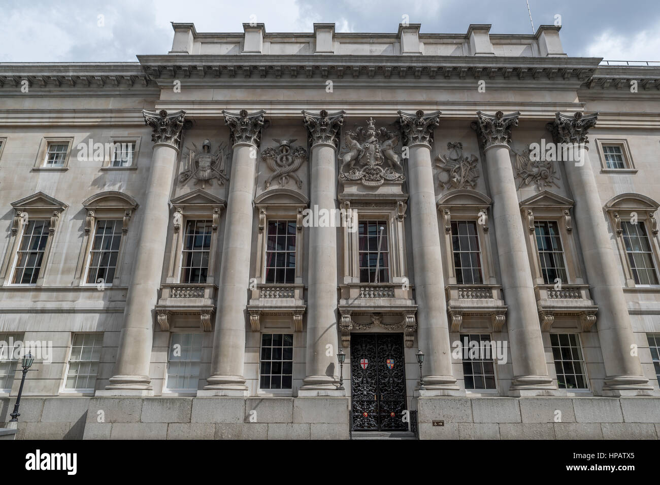 The wonderfully grand entrance to the Goldsmith's Company building ...