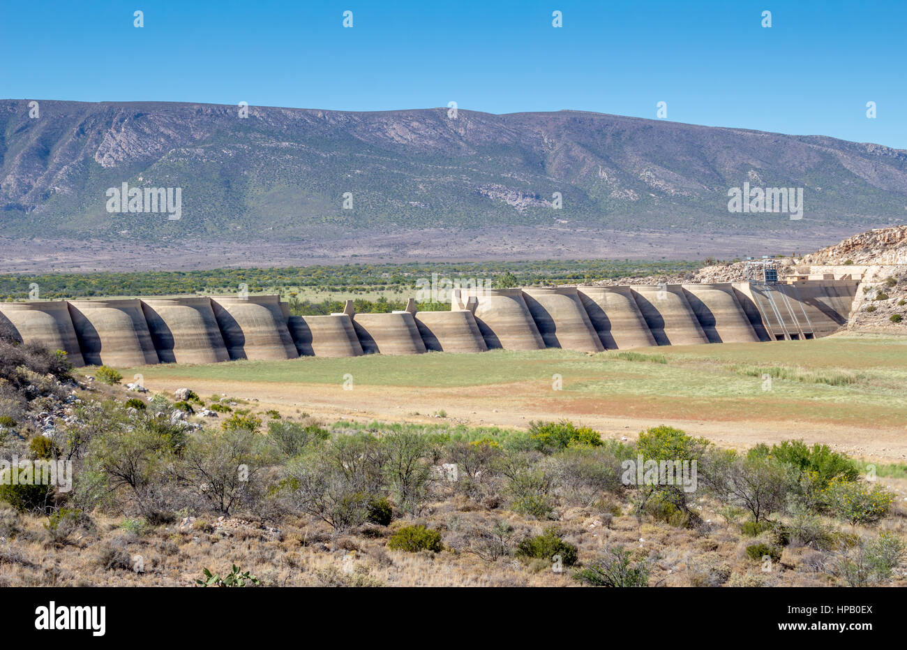 Water infrastructure south africa hi-res stock photography and images ...