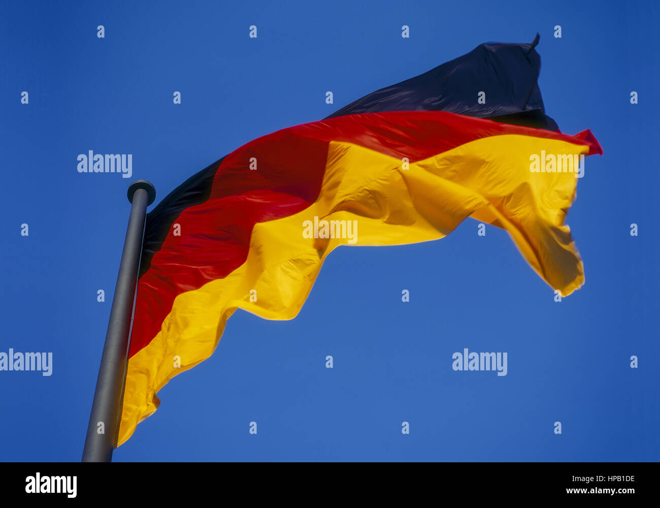 Deutsche flagge hi-res stock photography and images - Alamy