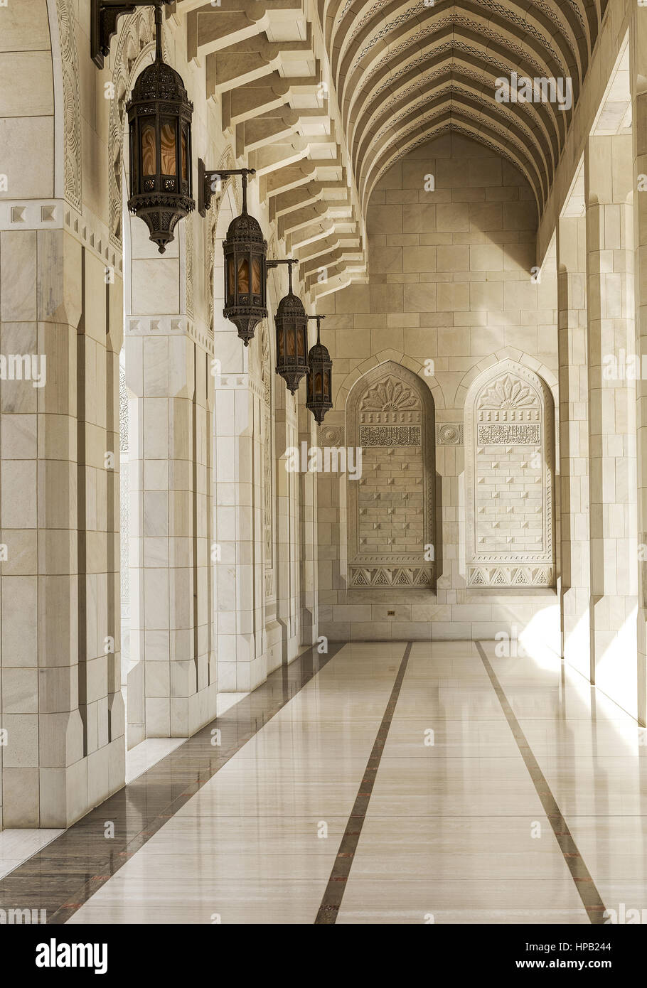 Grosse Sultan-Qabus-Moschee, Muscat, Oman Stock Photo - Alamy