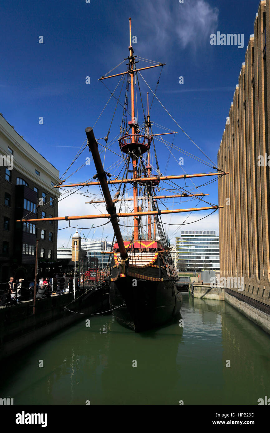 Replica Of The Golden Hind sailing ship, St Mary Overie Dock, Southbank ...