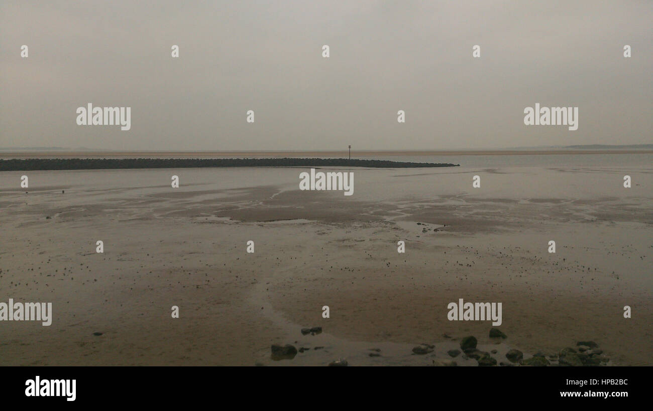 Broken cloud hi-res stock photography and images - Alamy