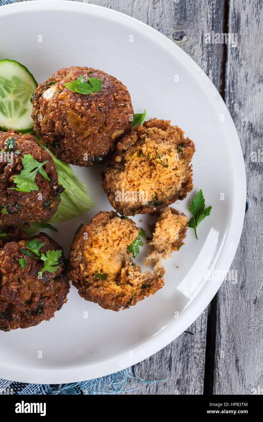 Healthy vegetarian falafel balls hi-res stock photography and images ...