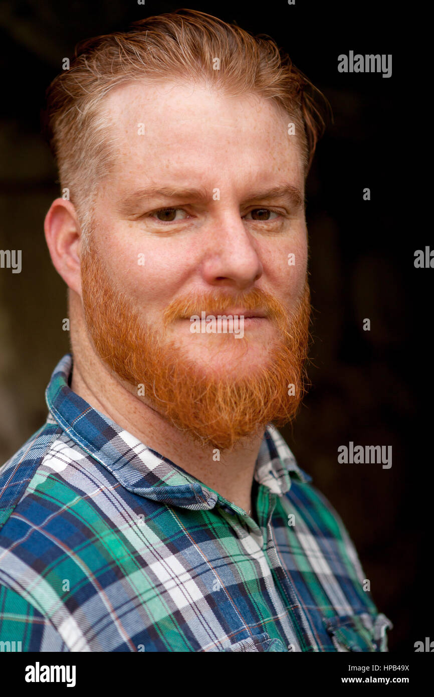 Long haired stylish hipster hi-res stock photography and images - Alamy