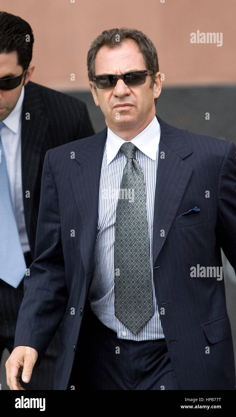 Billionaire Alec Gores, a witness in the Anthony Pellicano trial ...