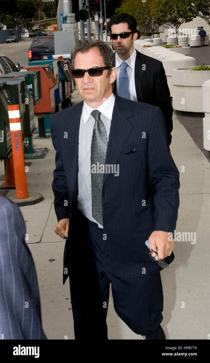 Billionaire Alec Gores, a witness in the Anthony Pellicano trial ...