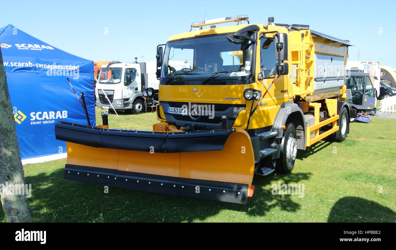 Volvo Lorry Stock Photos & Volvo Lorry Stock Images - Alamy