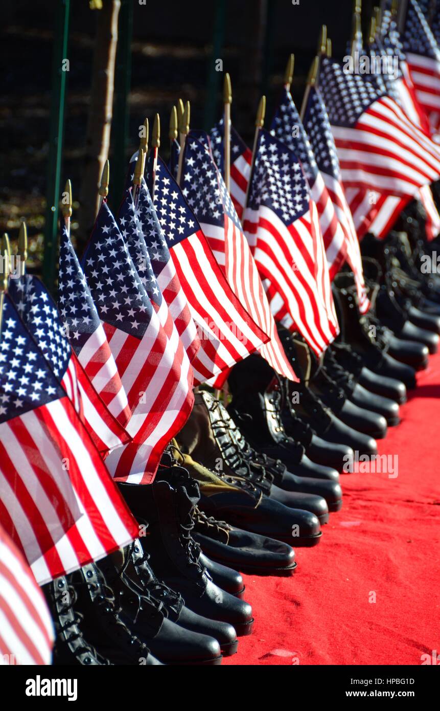American Flags on Veteran's Day and Memorial Day Stock Photo - Alamy