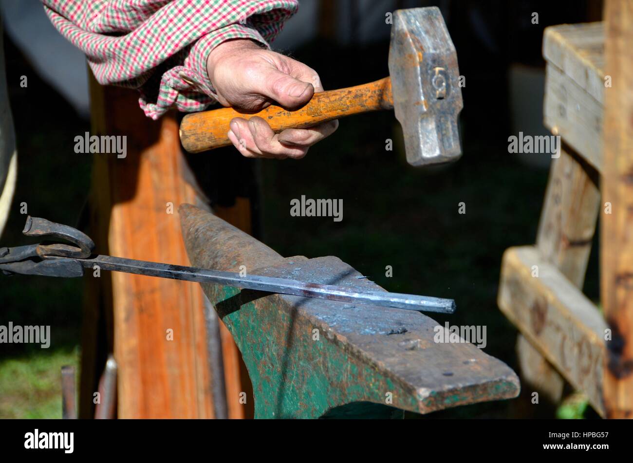 Blacksmith Hammer Stock Photos & Blacksmith Hammer Stock Images - Alamy