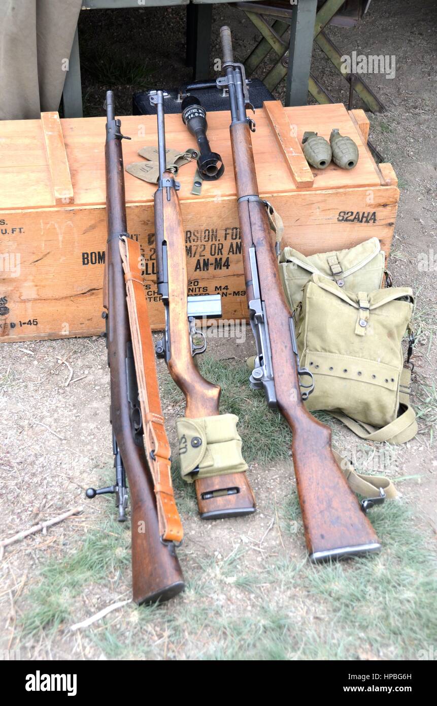 Military weapons display hi-res stock photography and images - Alamy