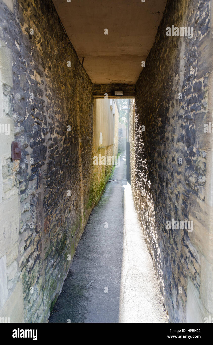Stone passageway hi-res stock photography and images - Alamy