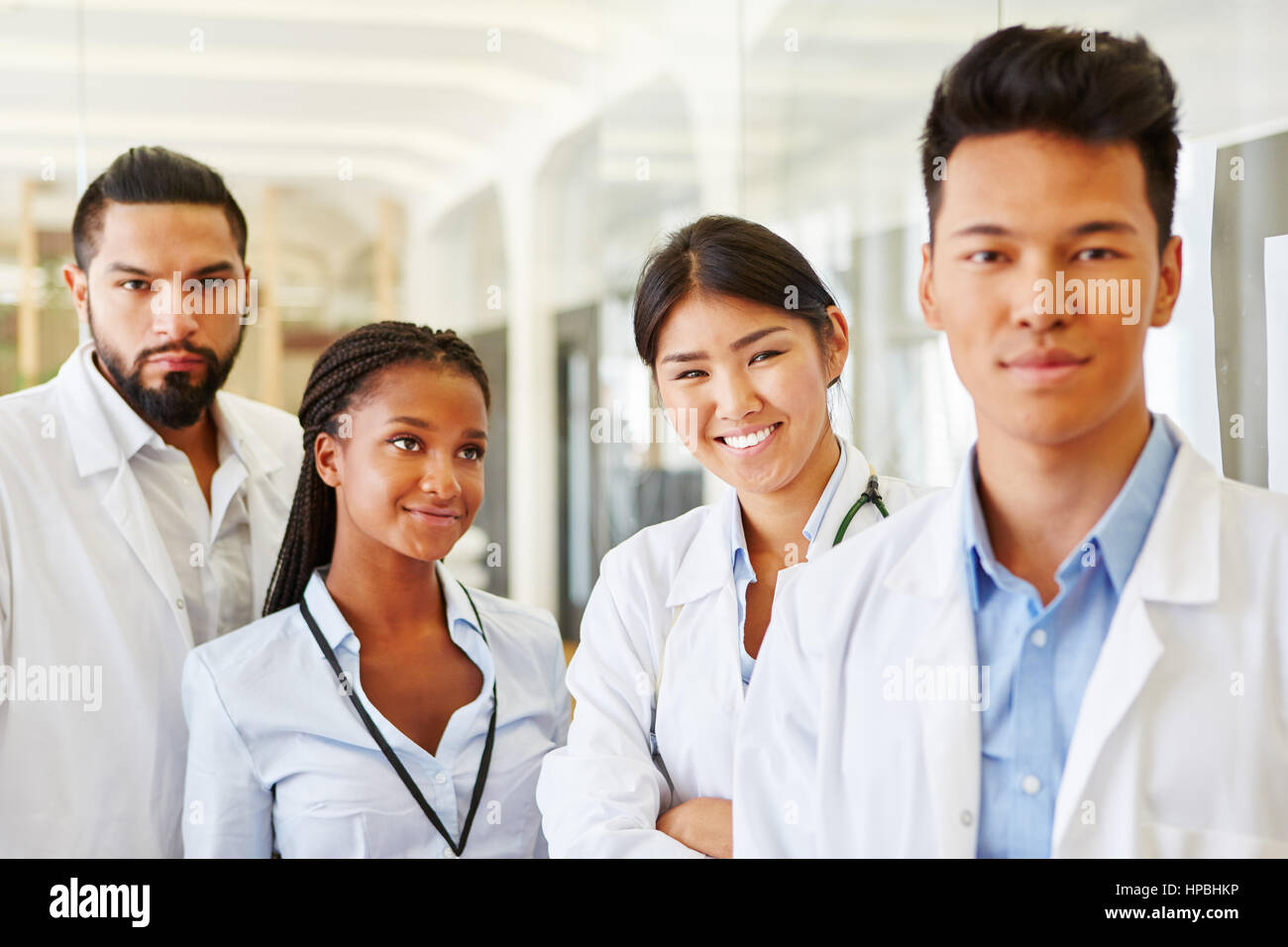 African team of doctors hi-res stock photography and images - Alamy