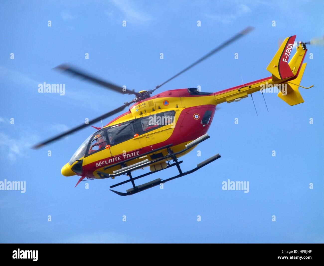 Helicopter in flight procedure hi-res stock photography and images - Alamy