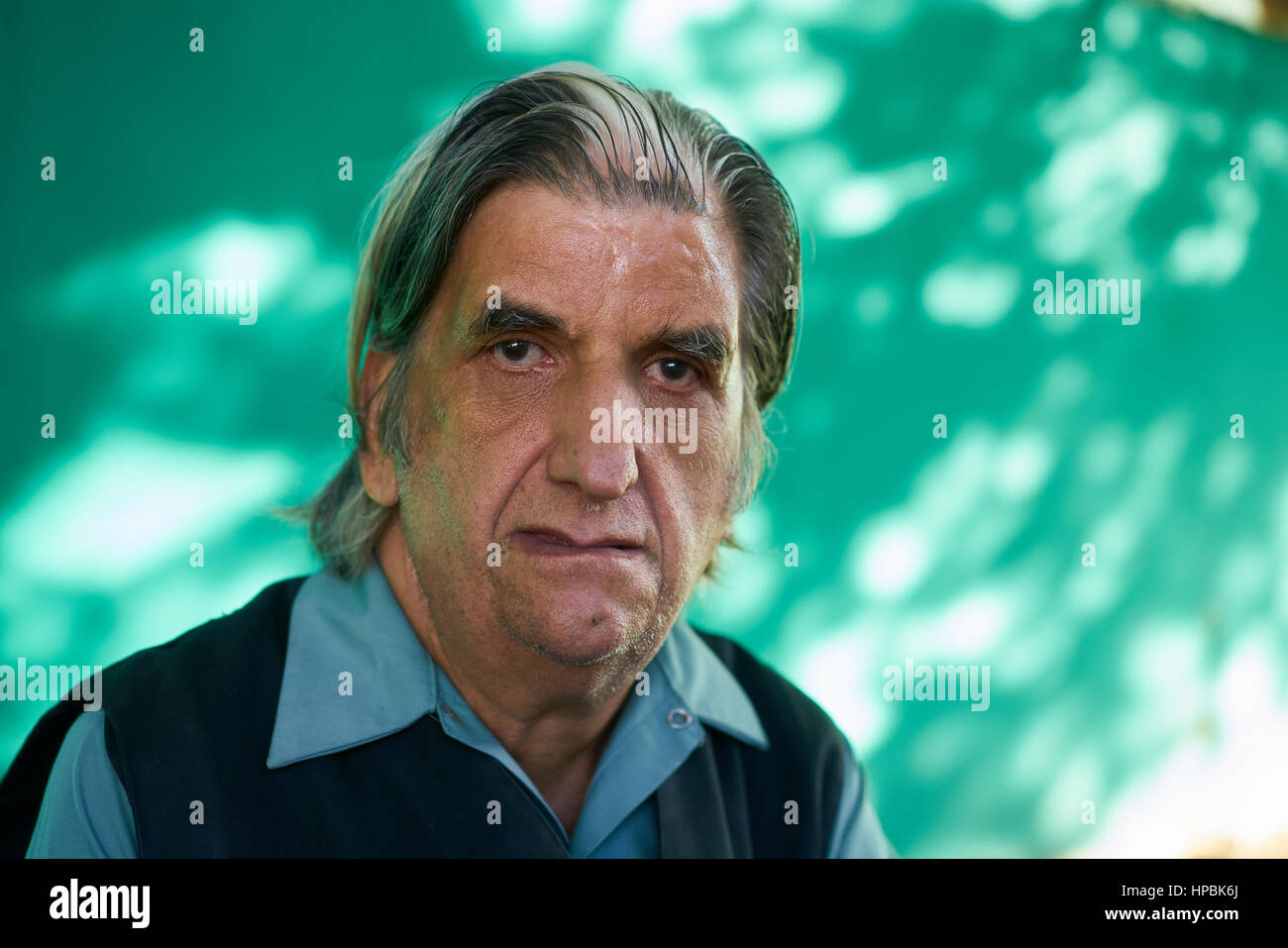 Latino old man hi-res stock photography and images - Alamy