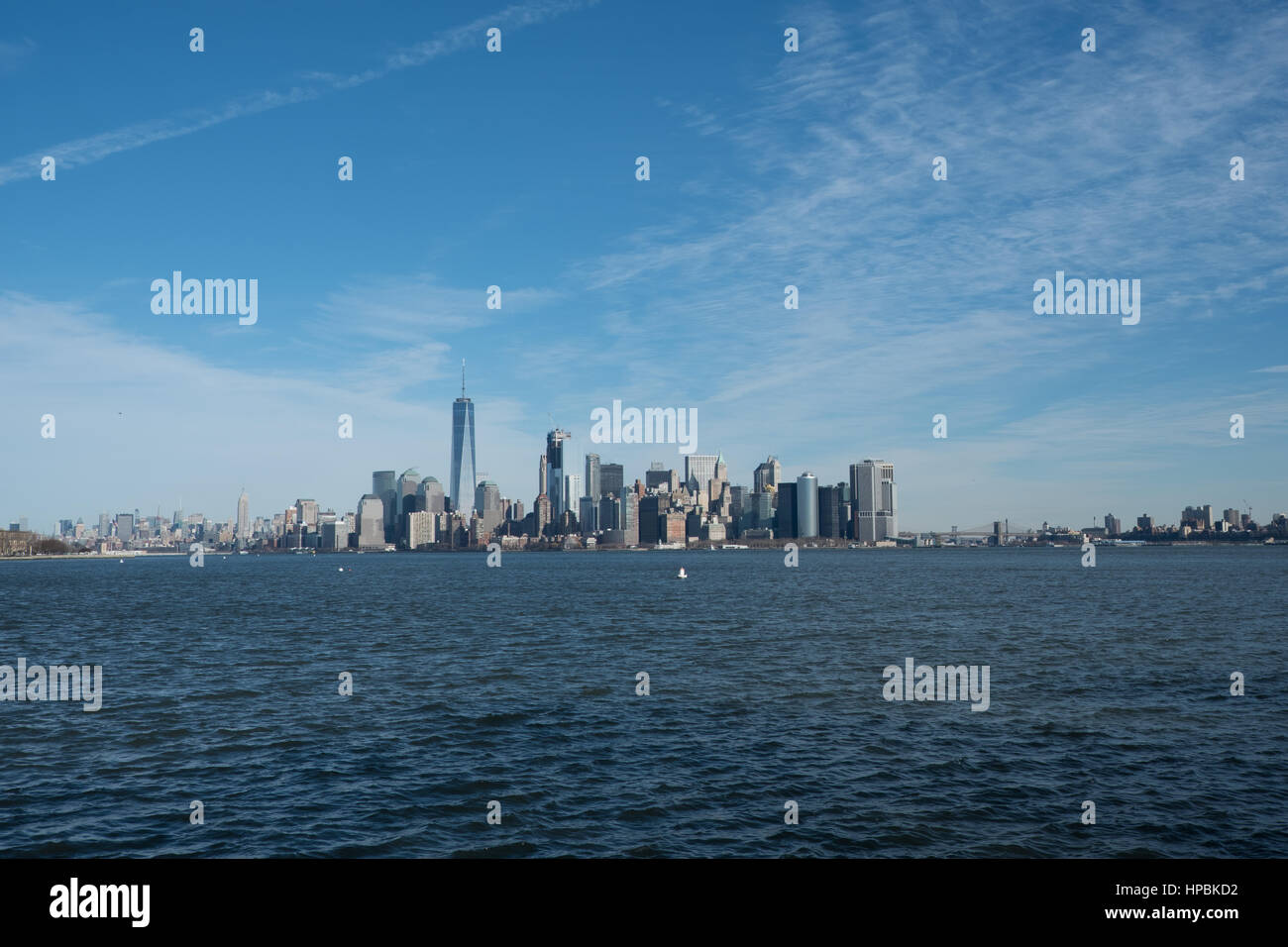 New york city skyline from a distance hi-res stock photography and ...