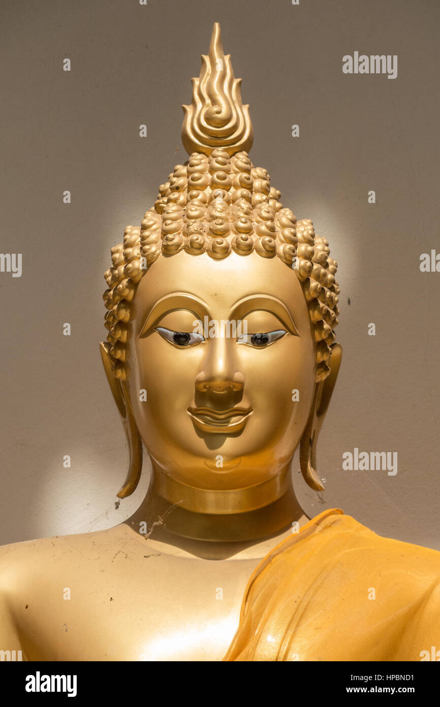 closeup face of ancient golden Buddha's image Stock Photo - Alamy