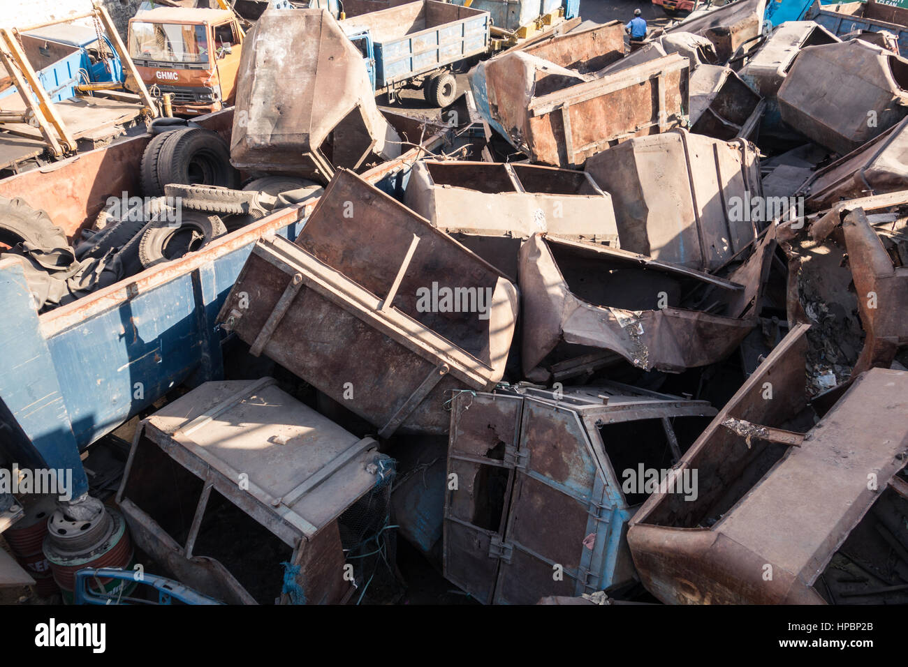 Garbage pickup hi-res stock photography and images - Alamy