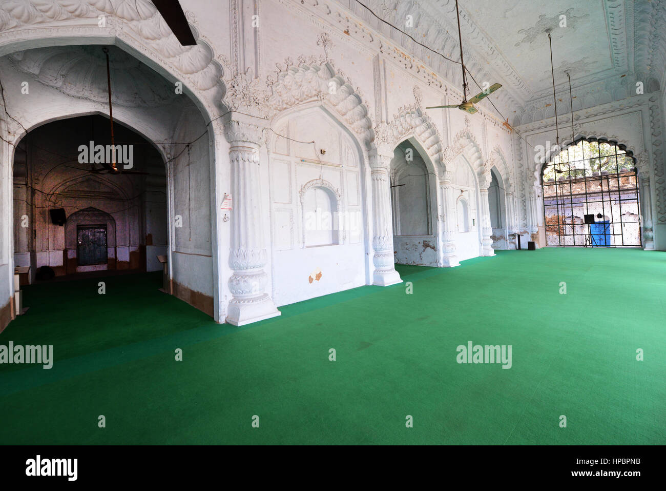 Lucknow mughal architecture hi-res stock photography and images - Alamy