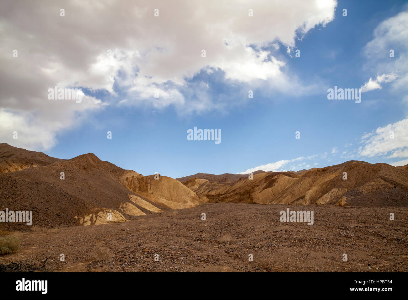 Majestic mountain ranges hi-res stock photography and images - Alamy