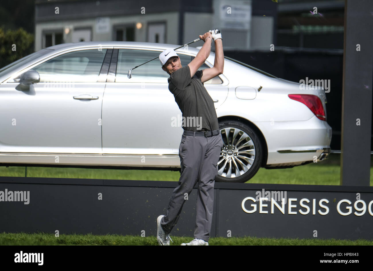 Los Angeles, California, USA. 19th Feb, 2017. Nick Watney in the final ...