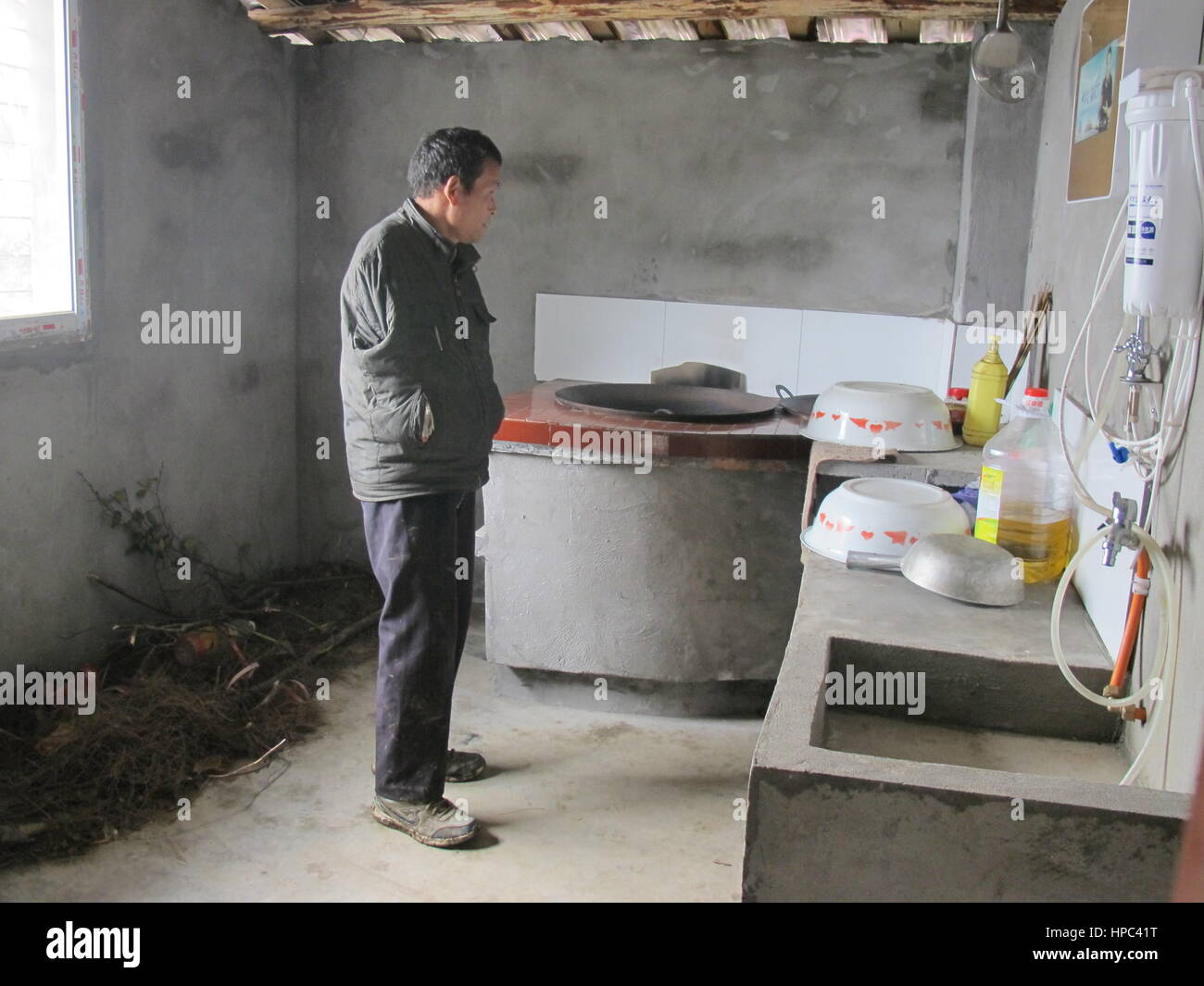 Chongqing, Chongqing, China. 19th Feb, 2017. Chongqing, CHINA-February ...