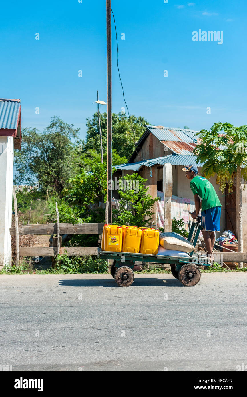 Madagascar, daily life in the rural area - countryside Stock Photo - Alamy