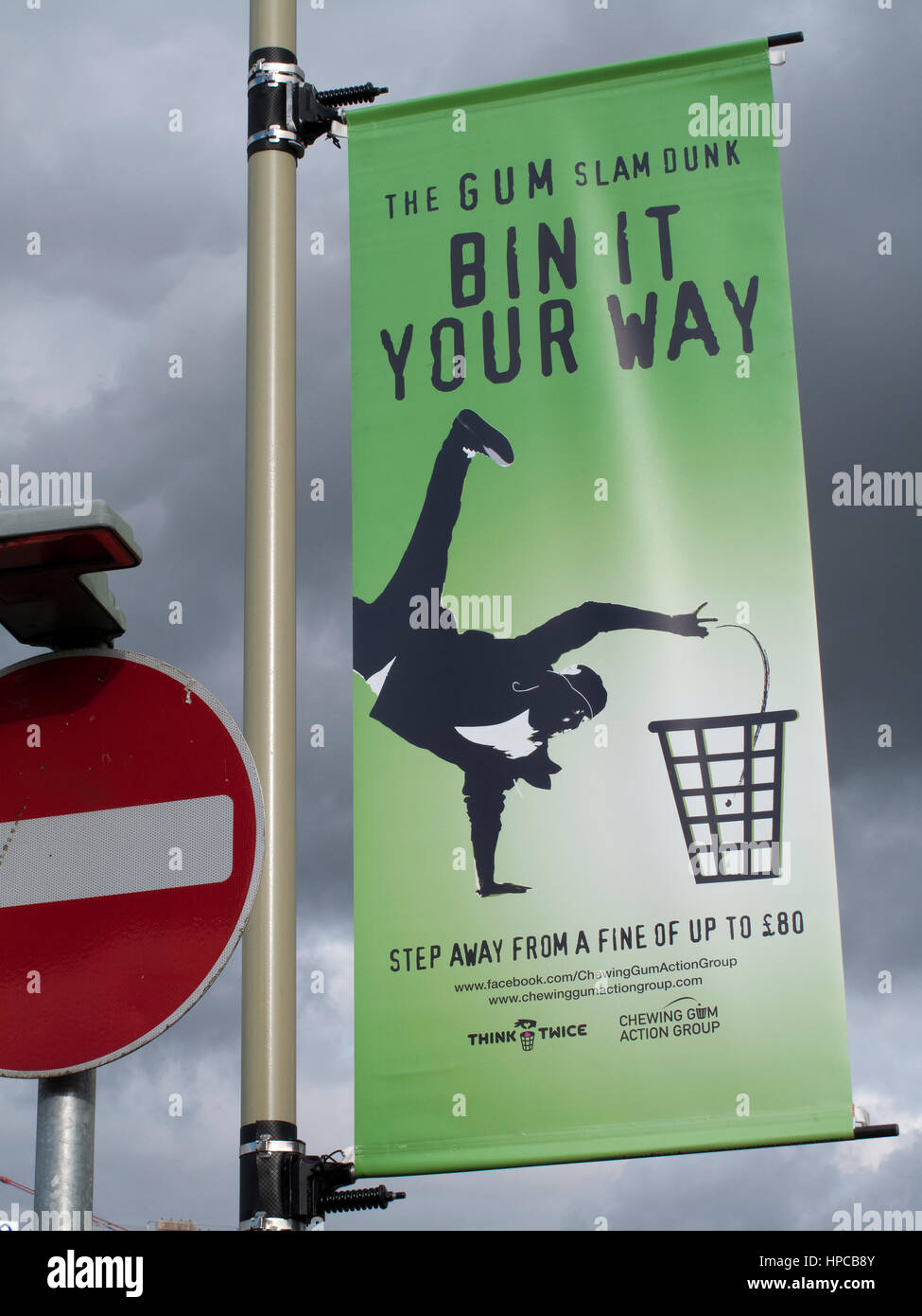 Chewing gum disposal sign hi-res stock photography and images - Alamy