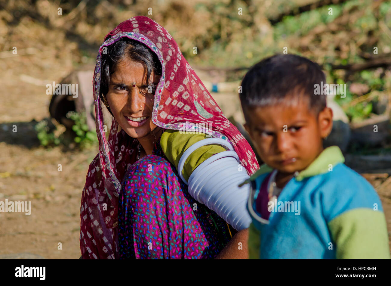 Poor indian child wearing sari hi-res stock photography and images - Alamy