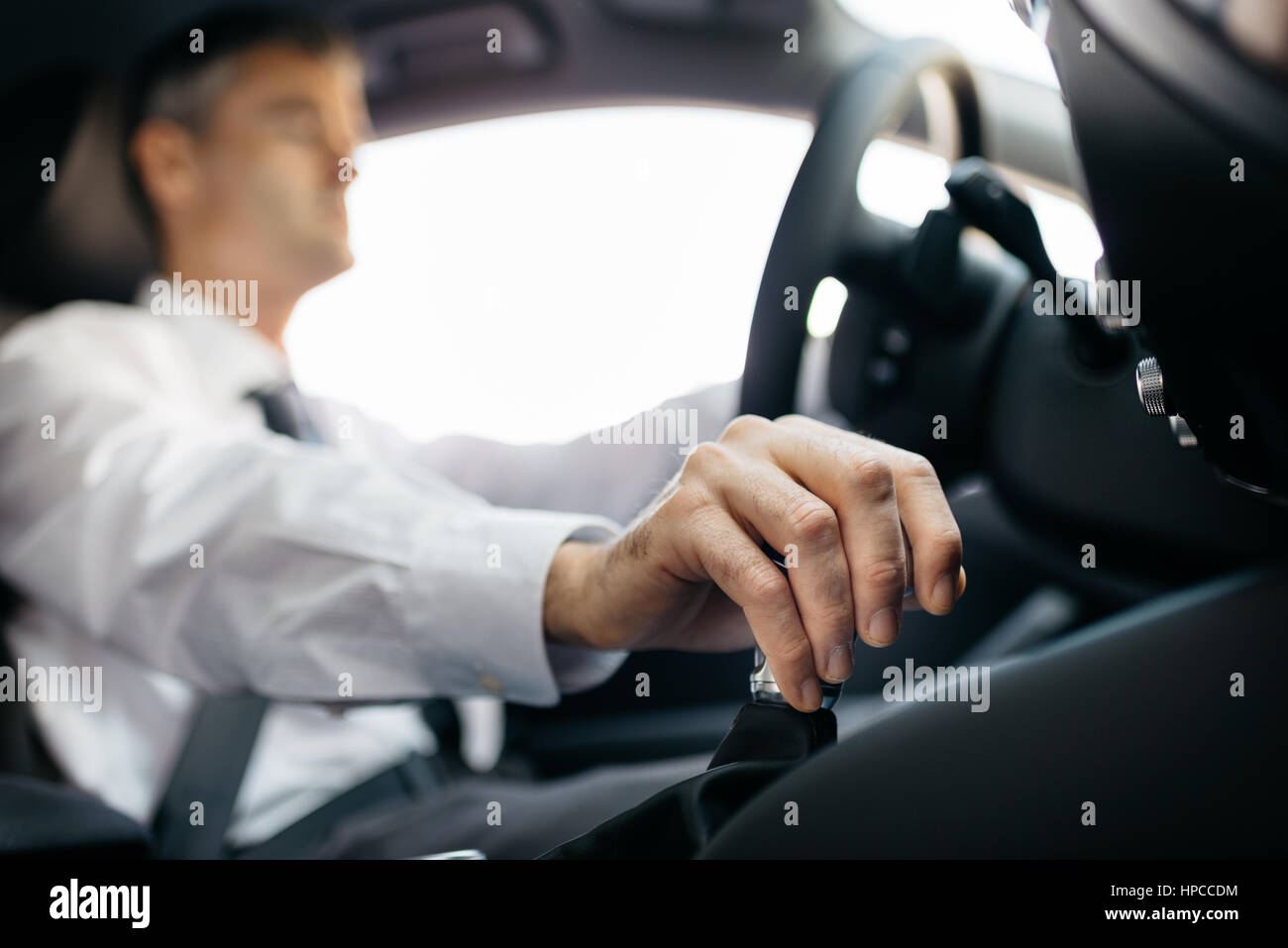 Driving gear stick hi-res stock photography and images - Alamy