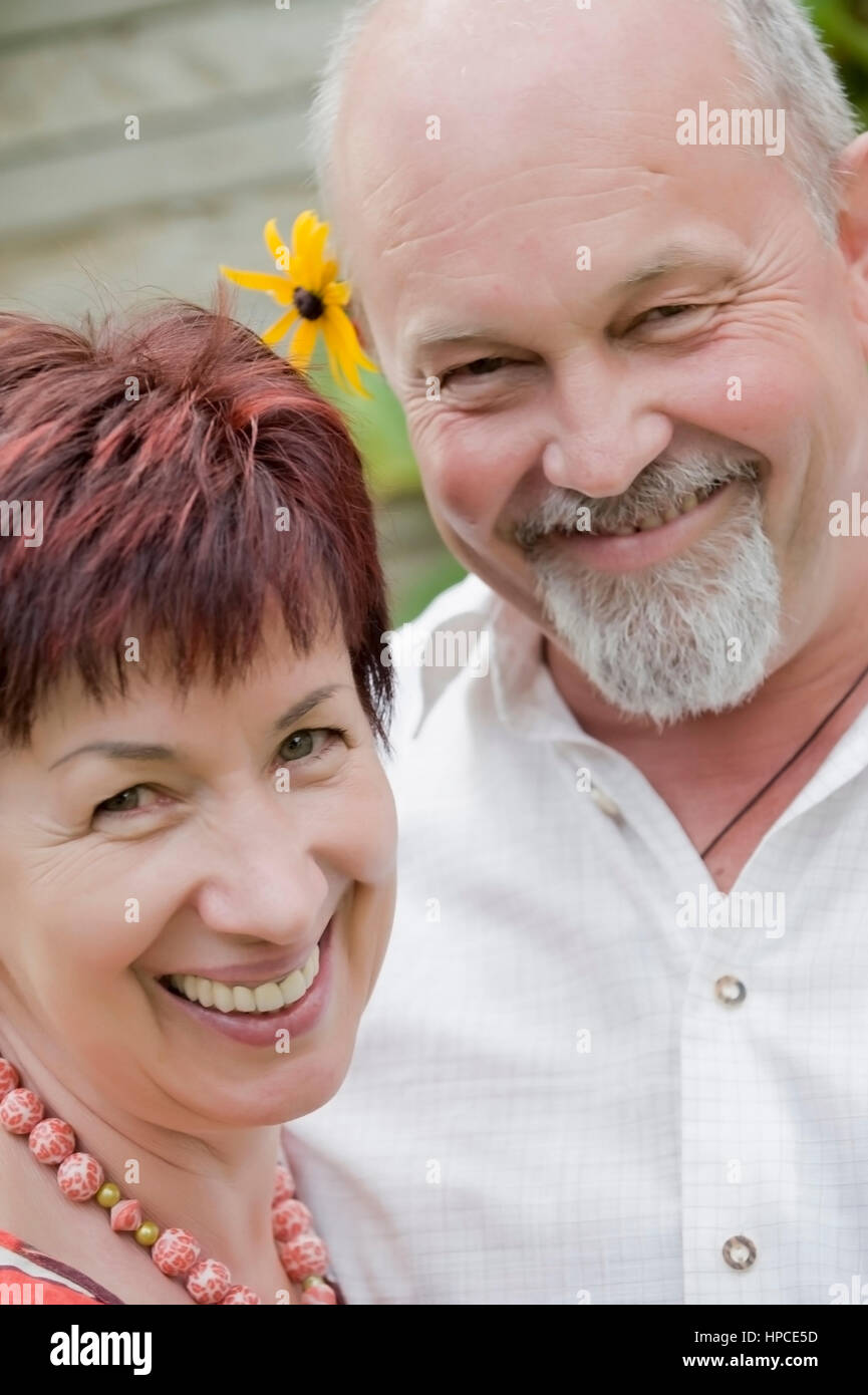 50 Plus Couples High Resolution Stock Photography and Images - Alamy