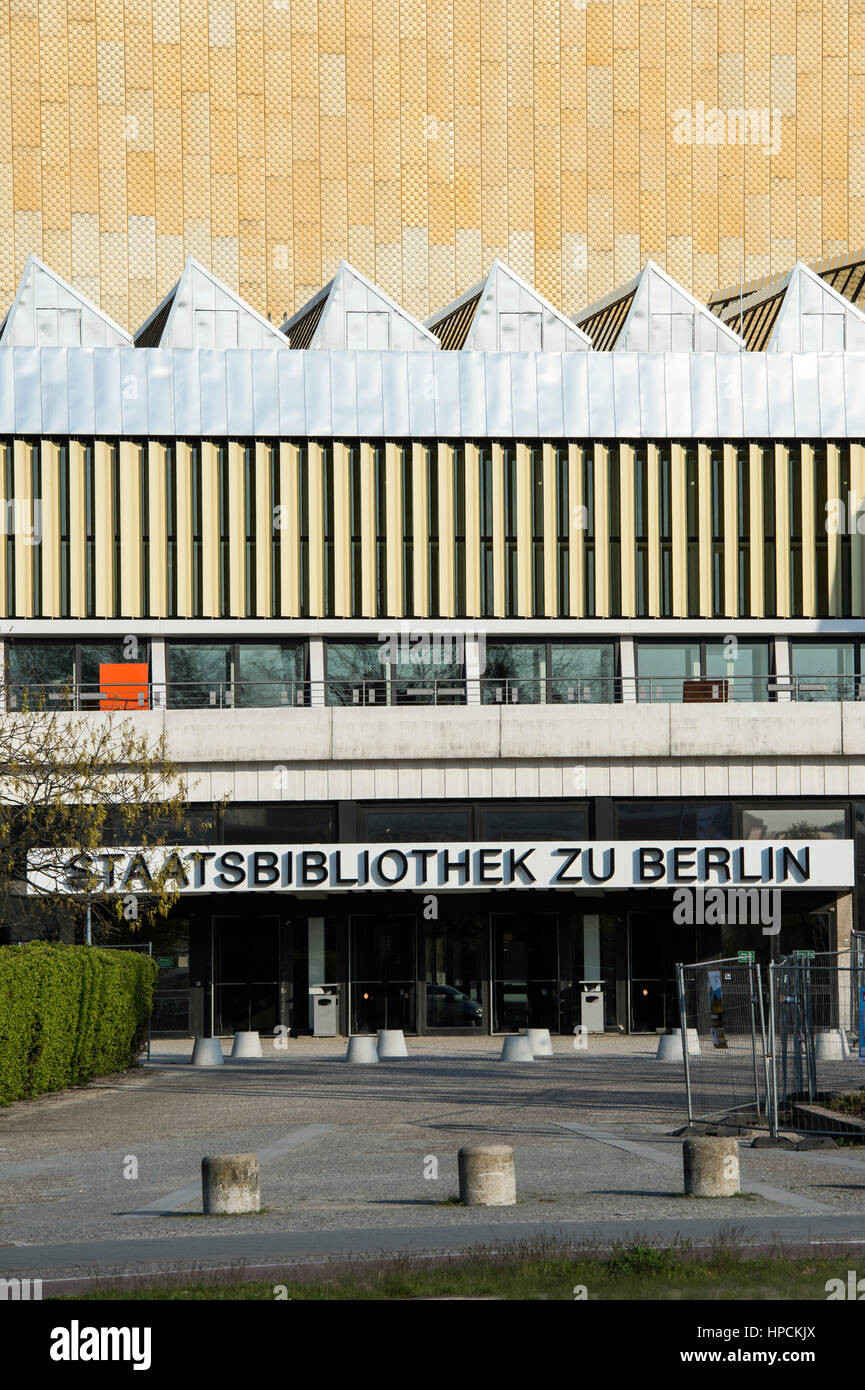 Modern library and germany hi-res stock photography and images - Alamy