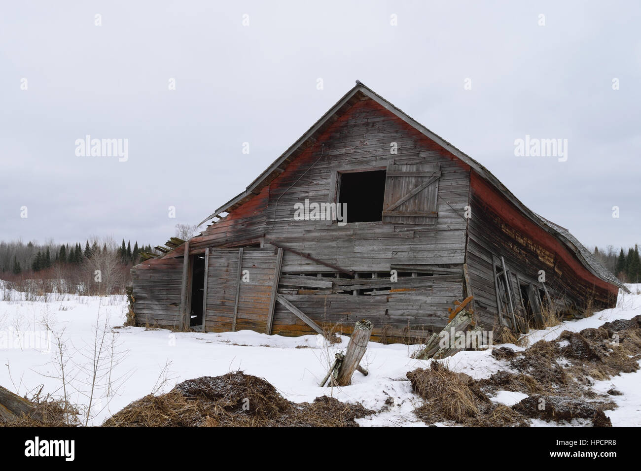 Collapsed Barn in Winter Stock Photo - Alamy