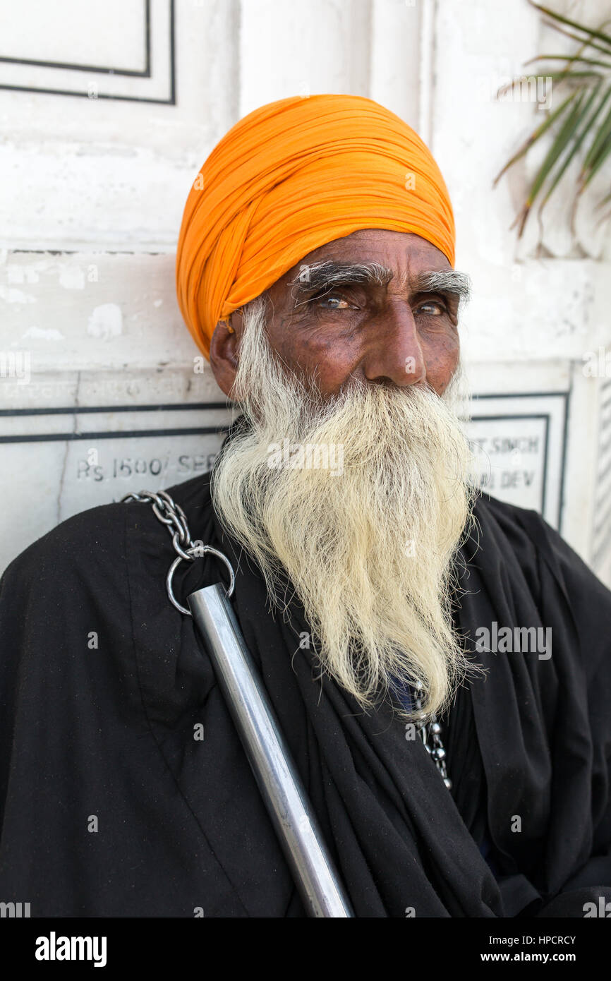 Sikh symbol hi-res stock photography and images - Alamy