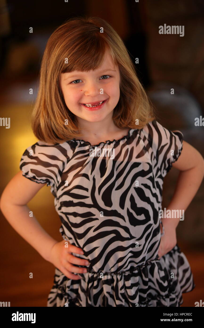 Smile with missing teeth hi-res stock photography and images - Alamy