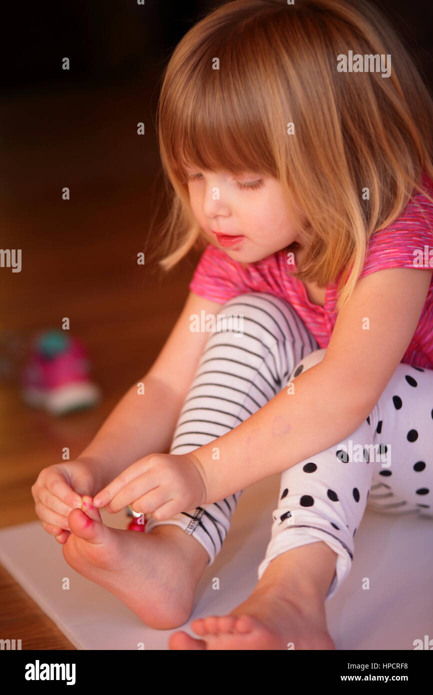 Girls Pink Toenails