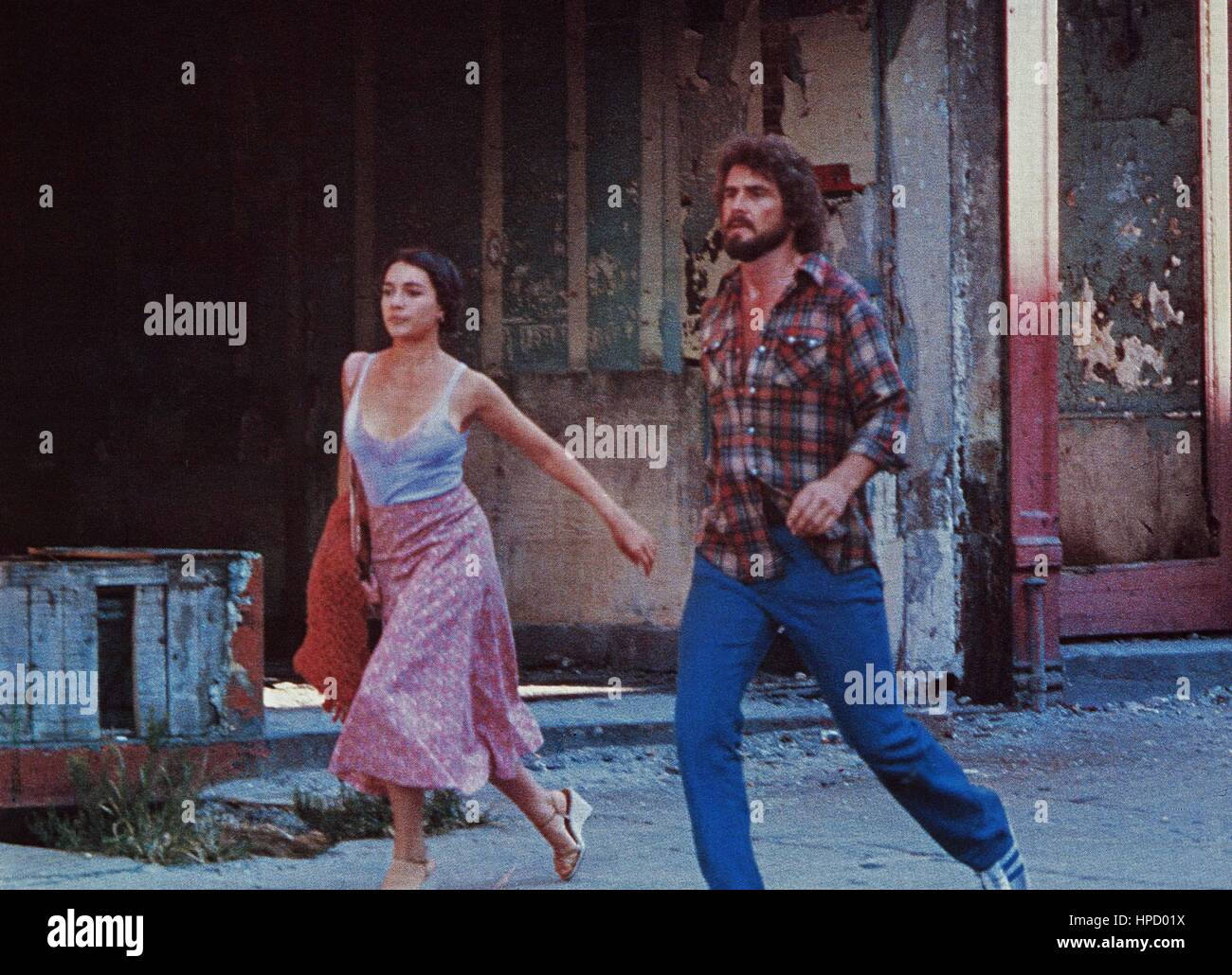 Night of the juggler james brolin hi-res stock photography and images ...