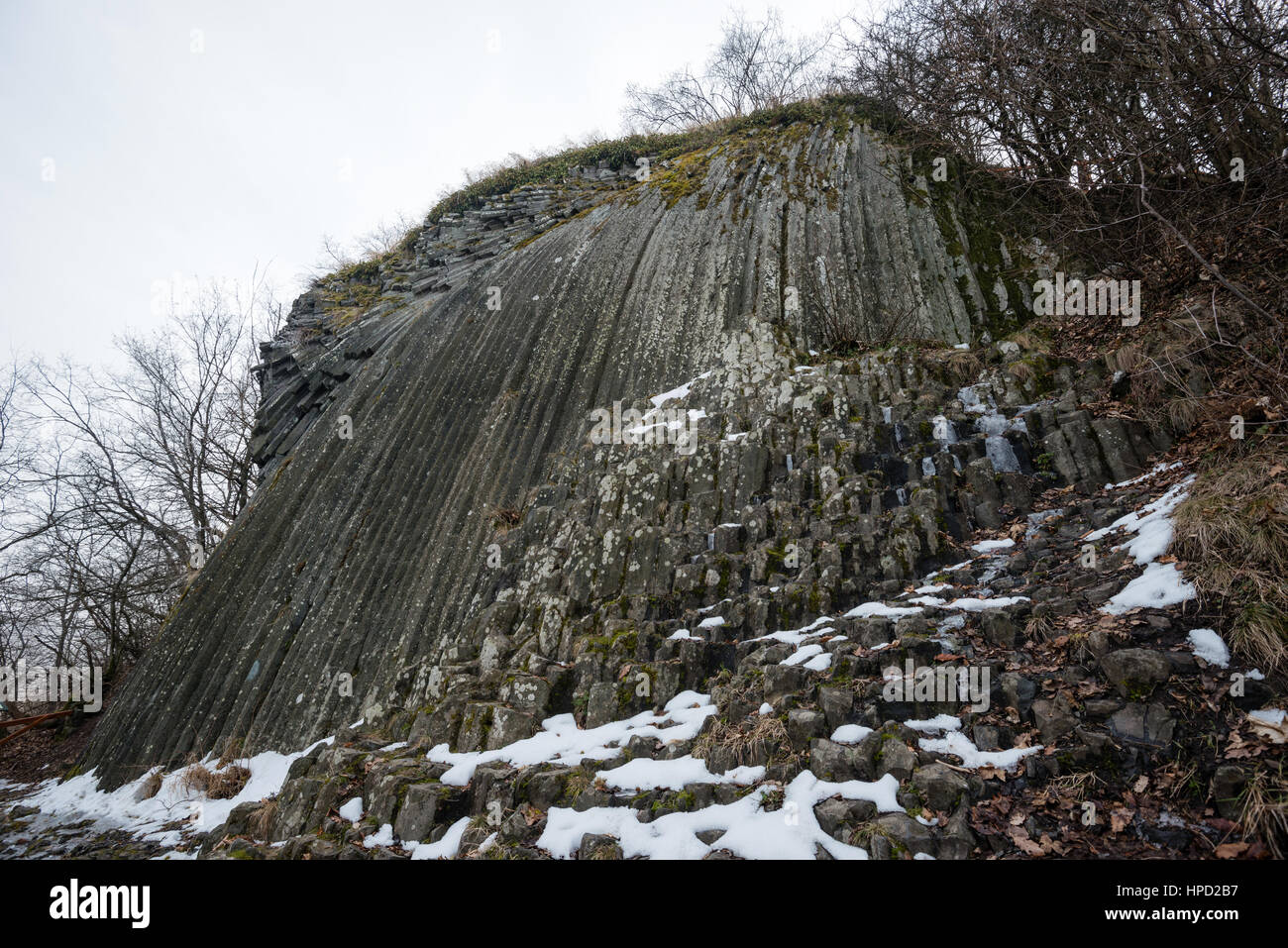 Rocky waterfall - Basaltic pentagonal and hexagonal columns ...