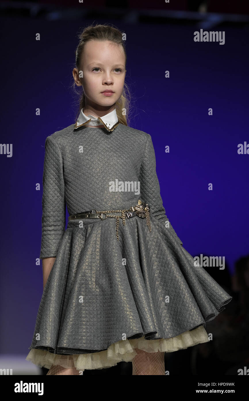 FIMI Winter 2017 'Childish' fashion show at Palacio de Cristal ...