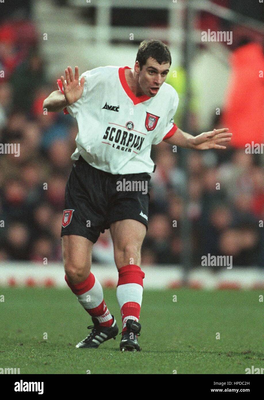 ANDREW MELVILLE SUNDERLAND FC 02 January 1997 Stock Photo - Alamy