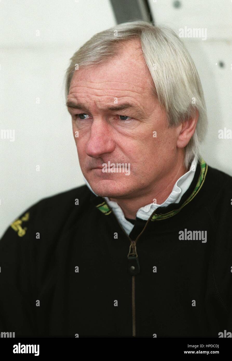 Mike walker hi-res stock photography and images - Alamy