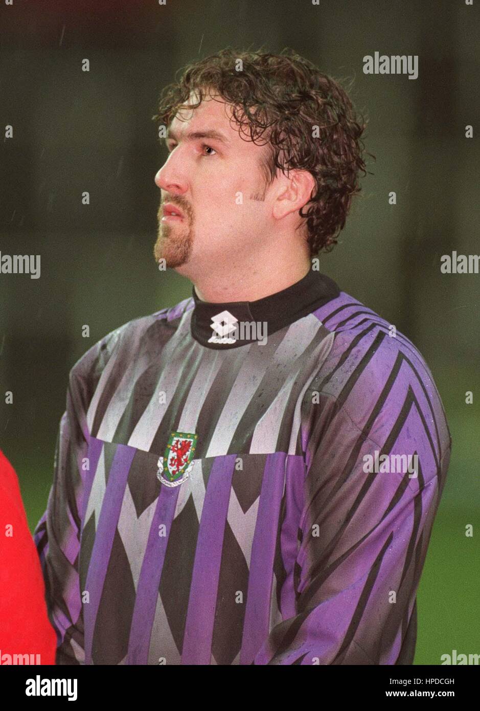 MARK CROSSLEY WALES & NOTTINGHAM FOREST FC 12 February 1997 Stock Photo ...